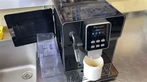 Сброс ошибок на кофемашине Pioneer Rooma и т д — Видео от S Смотреть онлайн в