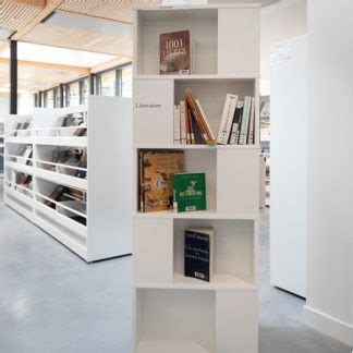 Expositor Biblioteca Labyrinth Blanco Blanco Hafnia