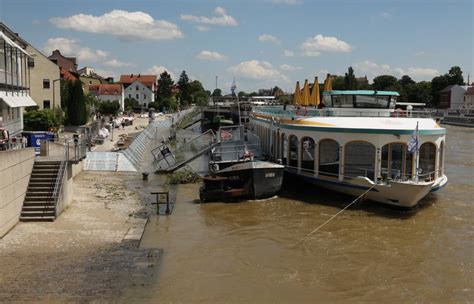 Bildergalerie Das Hochwasser In Regensburg Am Freitag