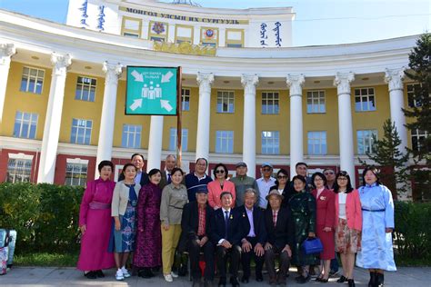 МУИС ийн 1981 оны төгсөлт Холбооны анги Public Group Facebook