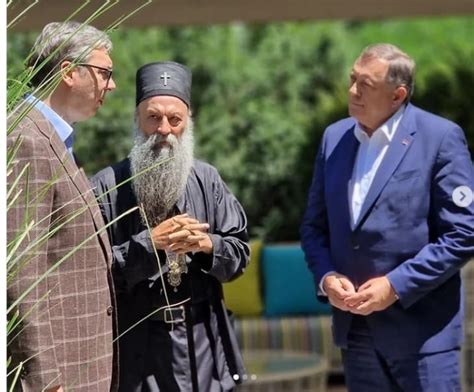 Средба на Вучиќ со српскиот патријарх Порфириј и претседателот на РС
