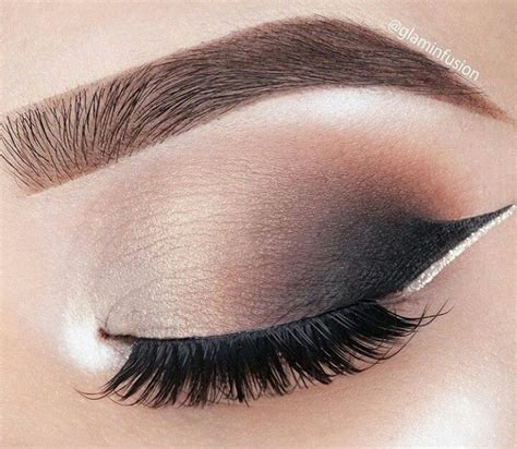 Pin De Amaris Hailey En Make Up Maquillaje De Ojos Maquillaje