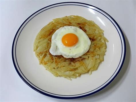 스위스의 전통 감자요리 뢰스티 뢰슈티rösti 스위스의 전통 감자요리 뢰스티 뢰슈티rösti
