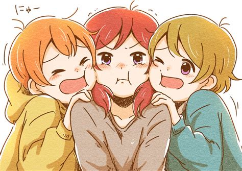 Surrounding Maki Love Live Rawwnime