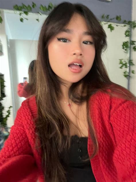 Pin By Mimi On Hair Straight Hairstyles Long Hair Styles Asian Girl