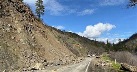 Caltrans Performing Emergency Side Repairs On Highway 96 In Siskiyou