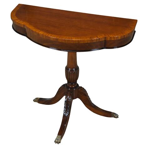 Duncan Phyfe Style Mahogany Dining Table For Sale At 1stdibs Duncan