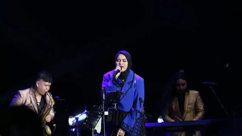 Salma Salsabil Tampil Apik Bawakan Single Anyar Di Java Jazz 2024 Hari Pertama Showbiz
