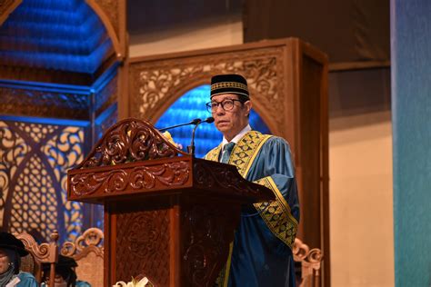IIUM Graduates Assume Bigger Responsibility To Society IIUM Rector IIUM Today