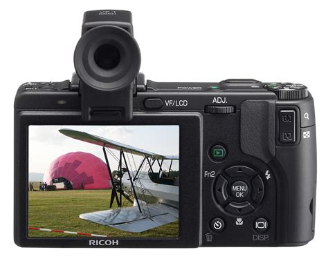 Ricoh Caplio GX-200: Digital Photography Review