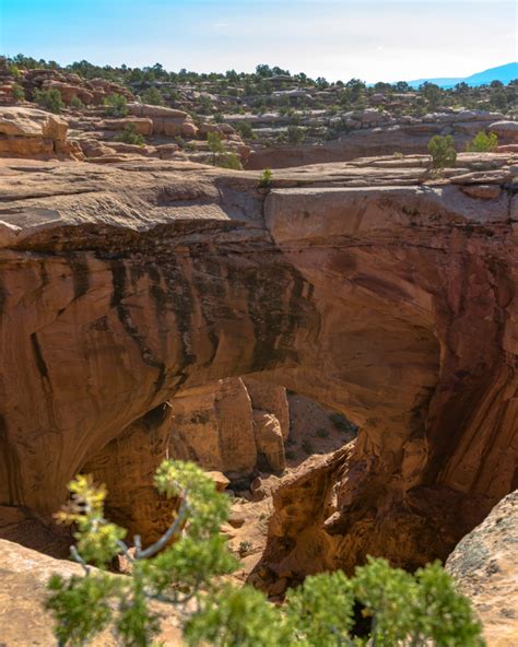 How To Visit Gemini Bridges In Moab Utah The Easy Way Or The Fun Way