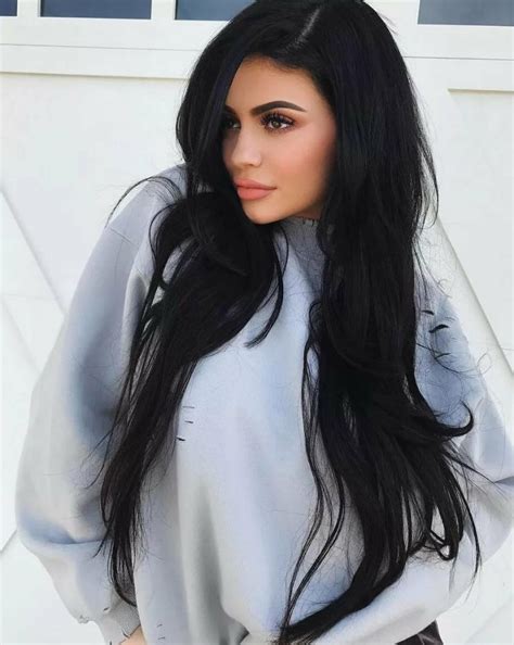 Эро Фото Девушки с черными волосами