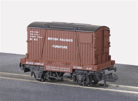 Br Removals Conflat Wagon With Container Peco