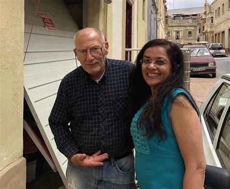 Maltese People Talking