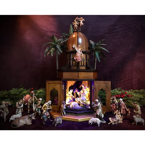 Exquisite Scenes Navidad Nativities Beautiful Nativity Figures And Sets