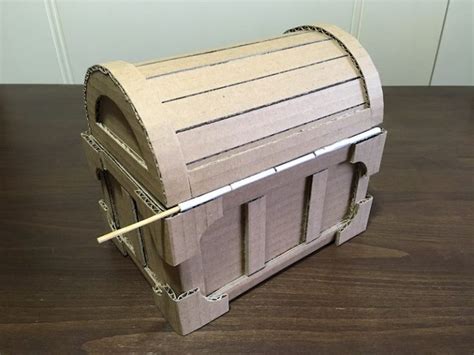 ダンボールと厚紙で作る鍵付き宝箱の作り方6 研究開発 相楽製作所 箱の作り方 貯金箱 手作り 工作 ダンボール