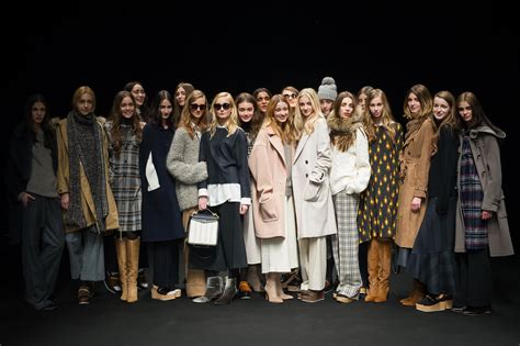 Ginza お灸をはじめるのって、なんかハードル高いですよね。わかります、わたしもそうでした。でも一度やり方を覚えてしまえば、案外カンタンなもの。だからこそ冬休みの、気持ちに余裕があるとき