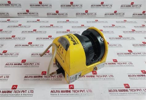 Allen Bradley 442l Sfznmz B Multizone Safety Laser Scanner 24v 55w Ip6 Aeliya Marine