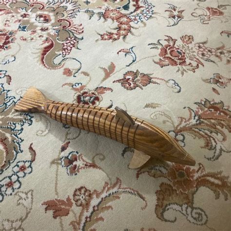 کمدا قیمت و خرید ماهی چوبی رنگ قهوه ای