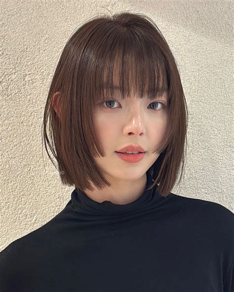 차홍아르더 청담점 김여정 헤어컨설팅 단발펌 레이어드펌 웨이브펌 똑단발 제가 해보니까 아무리 일자머리라도 페이스라인컷 없인 안되겠더라고요🤍 태슬펌 함께하면 더편해요