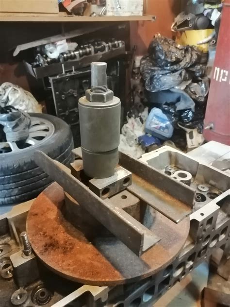 Самодельный съёмник для форсунок — Mercedes-Benz Sprinter (1G), 2,7 л ...