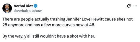 Fans Defend Jennifer Love Hewitt Against Body Shamers