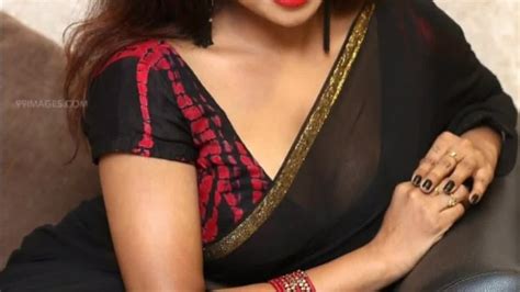 Malayalam Kambikatha Doctor Sherly Narrated By Meera