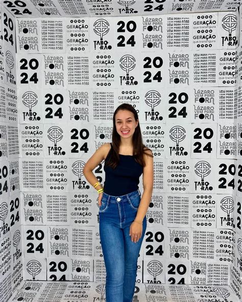 Ana Alice 📸 Instagram