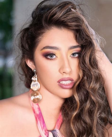 Sofia Ayala Sofiaayalalarapy • Instagram Photos And Videos