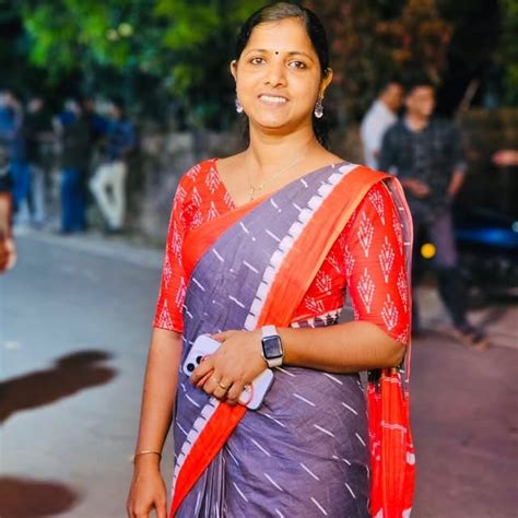 Arathi Saneesh (@arathi_saneesh) • Threads, Say more