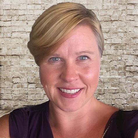 Izzy Belles Instagram Twitter And Facebook On Idcrawl