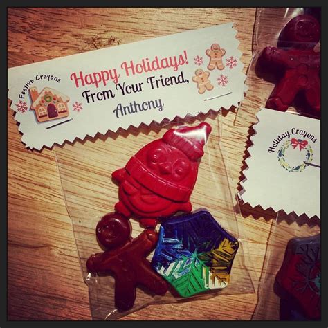 Holiday Crayon Favors For Classmates Class T From Teacher Favors For