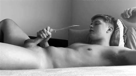 Handjob Video Thisvid Com