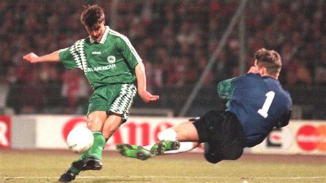 ΚΡΙΣΤΟΦ ΒΑΖΕΧΑ Ο ΜΥΘΟΣ ΤΑ ΡΕΚΟΡ ΚΑΙ Η ΣΤΙΓΜΗ ΠΟΥ ΣΚΕΦΤΗΚΕ ΝΑ ΠΑΕΙ ΣΤΟΝ ΟΦΗ Youtube