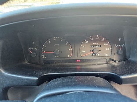 Holden Rodeo Tf 03 1997 03 2003 Stereo Head Unit Factory Type Mmm Auto Centre