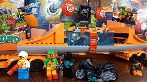 Лего 60294 (Грузовик для шоу каскадеров) / Lego 60294 (Stunt Show Truck ...