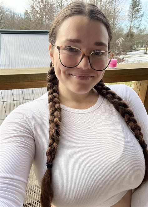 Submit To Me R Girlswithglasses