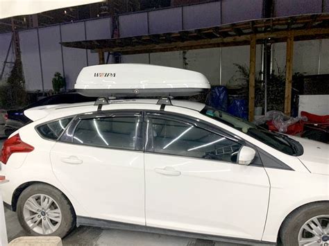 福特福克斯搭载韦帕车顶行李箱 山系列车顶箱 搜狐大视野 搜狐新闻