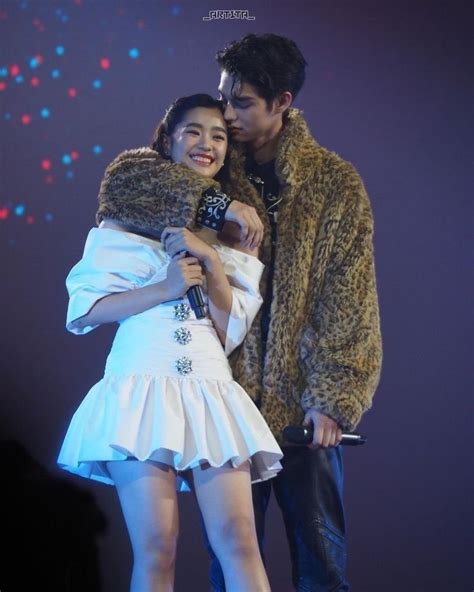 Пин от пользователя 𝐸𝓂𝒾𝓁𝓎⁰⁸ на доске F4 Знаменитости Милые пары Мальчики краше цветов