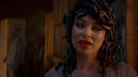 What Did Percy Do With Medusas Head