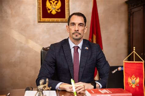 ВДТ Тужиоци да прије полиције саслушају жртву насиља РТХН