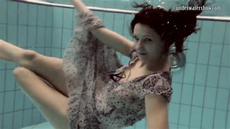 Loris Licicia Super Hot Underwater Swimming Naked