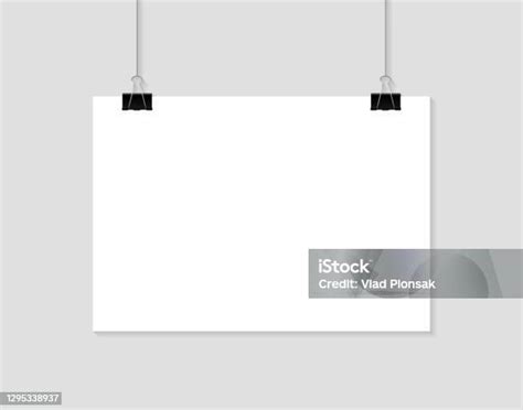 클립에 걸려 있는 빈 포스터 A4 종이 페이지 가로 형식에서 현실적인 백서 시트 디자인모형 포스터 포스터에 대한 스톡 벡터 아트 및 기타 이미지 Istock