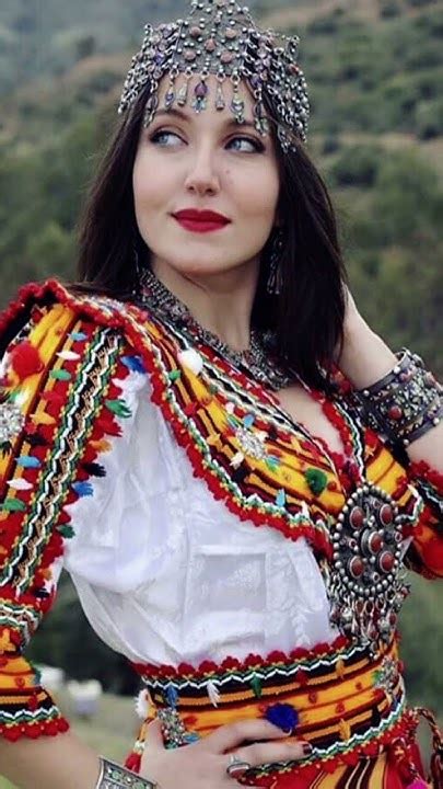 Milina Style Robe Kabyle Music Amazigh Dz Kabyle Kabyle Girl Kabylie Robe Kabyle Dance