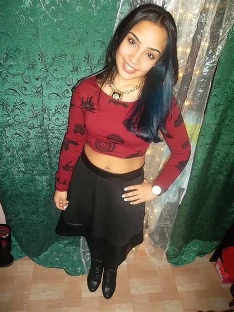 Early S Kendra R Kissedbyken