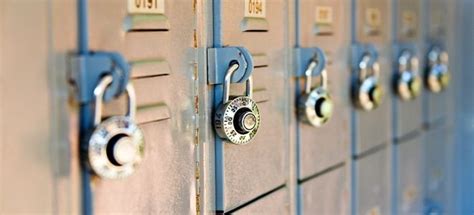 How Do You Reset A Combination Padlock
