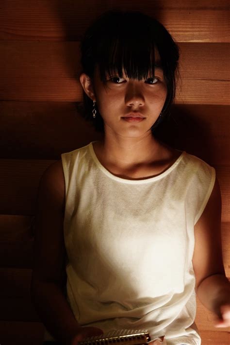 Pin By Alex Martin On Goldfish Girl Short Goldfish