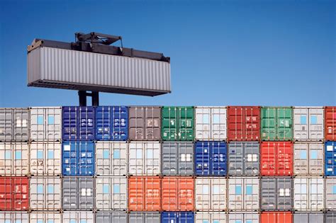 how to scale docker containers with docker compose