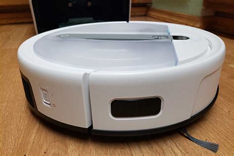 Yeedi Cube Review And Hands On Testing Well Rounded Cleaning Performance