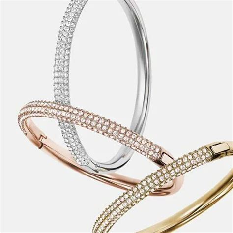Lindas! | Diamond bracelet design, Diamond jewelry necklace, Stone bangle